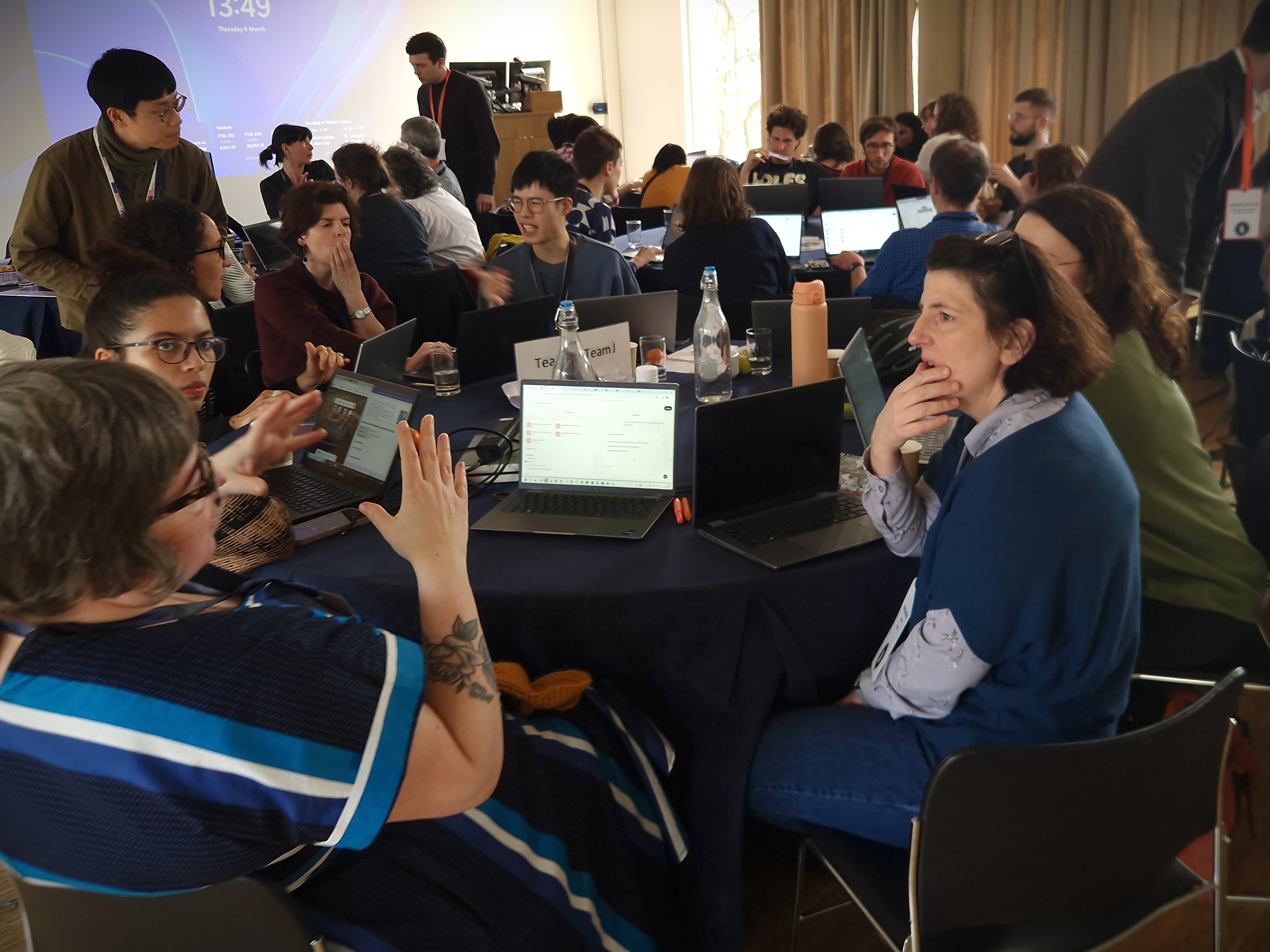 Exploring the potential of custom GPTs | Staff Gateway